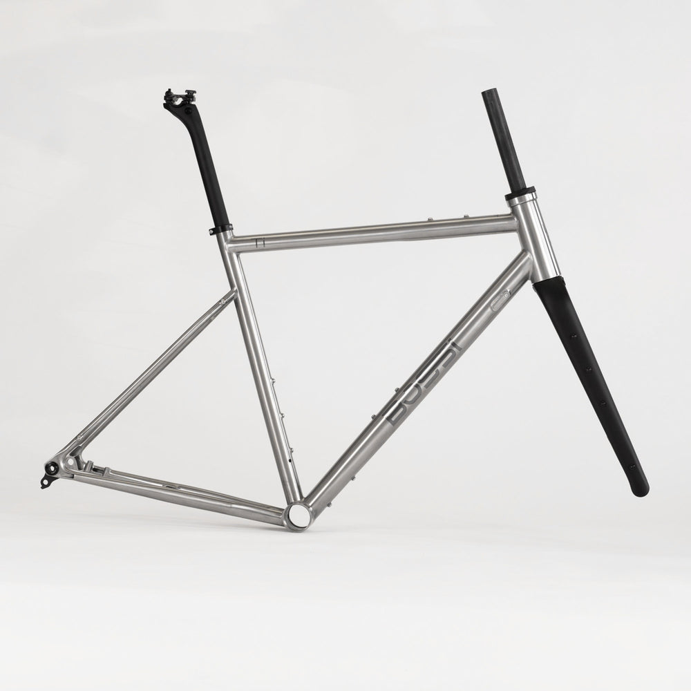 Grit - Titanium Gravel Frameset - Bossi Bicycles