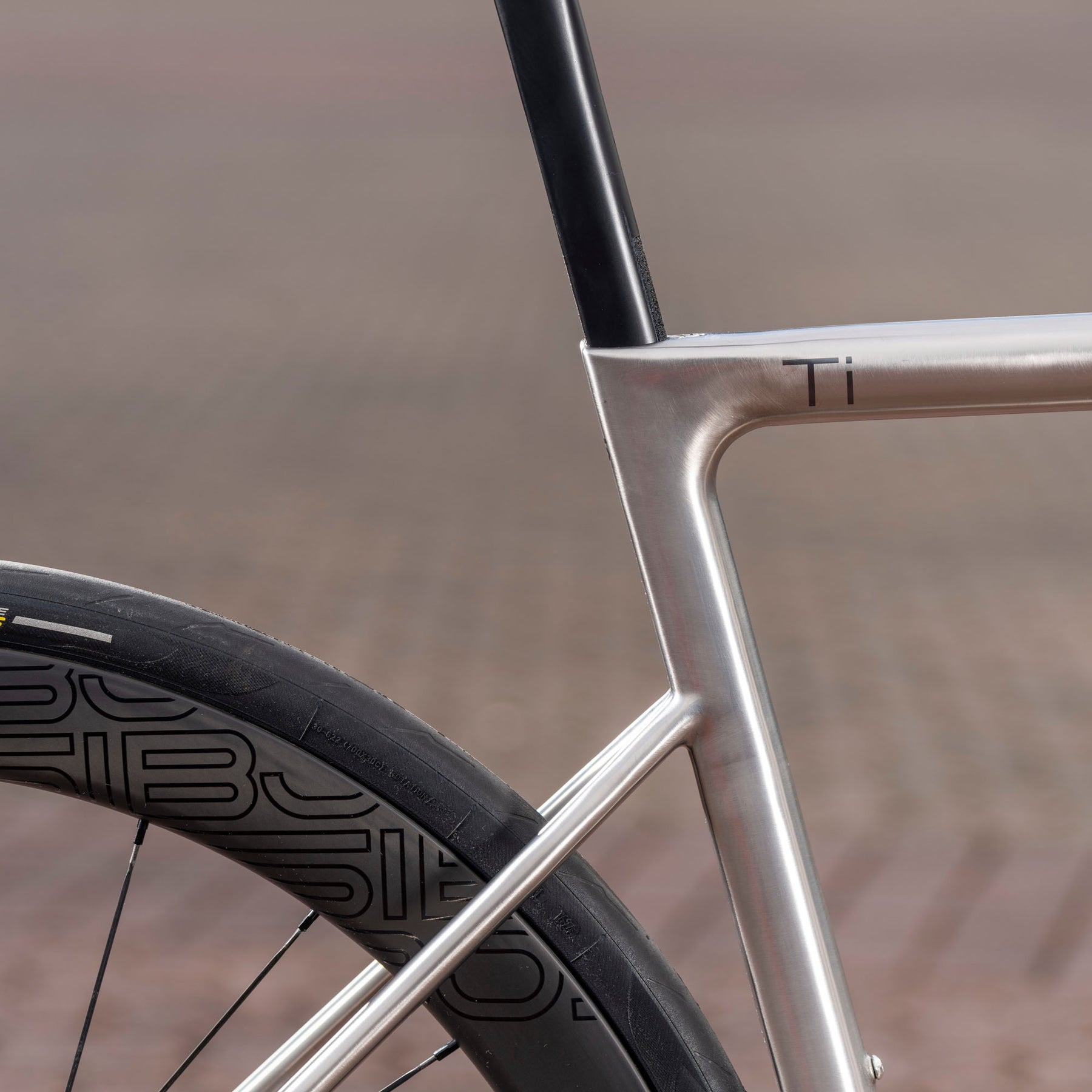 Strada SS - TItanium Road Bike - Bossi Bicycles