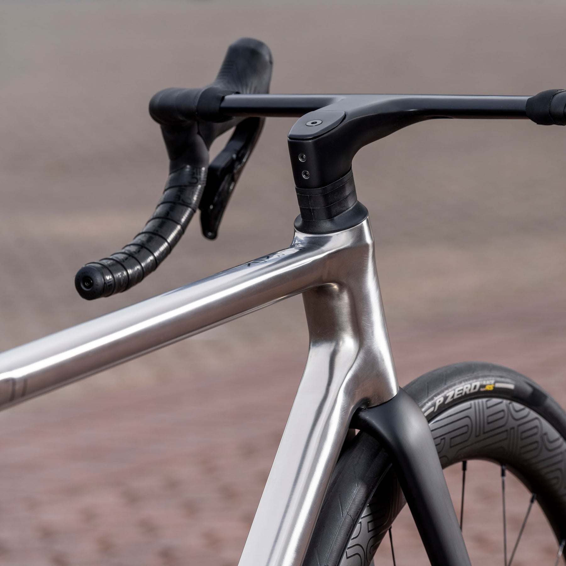 Strada SS - TItanium Road Bike - Bossi Bicycles