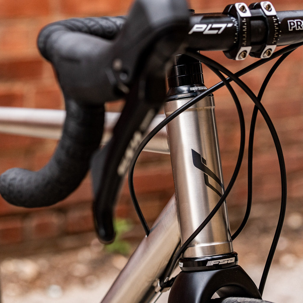 Strada Classic - TItanium Road Bike - Bossi Bicycles